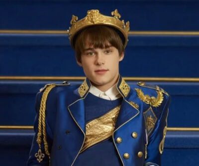 Descendants Costume and Cosplay Ideas | Costume Wall