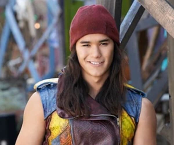 Costume Wall | Costume Ideas and Cosplay Guides